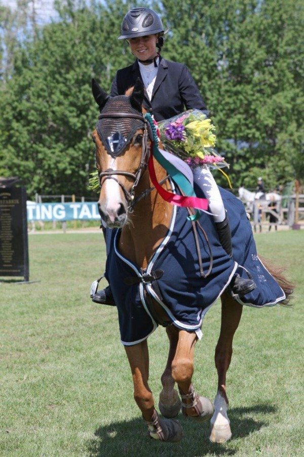 Antonia bästa Young Rider – Runsten Equestrian