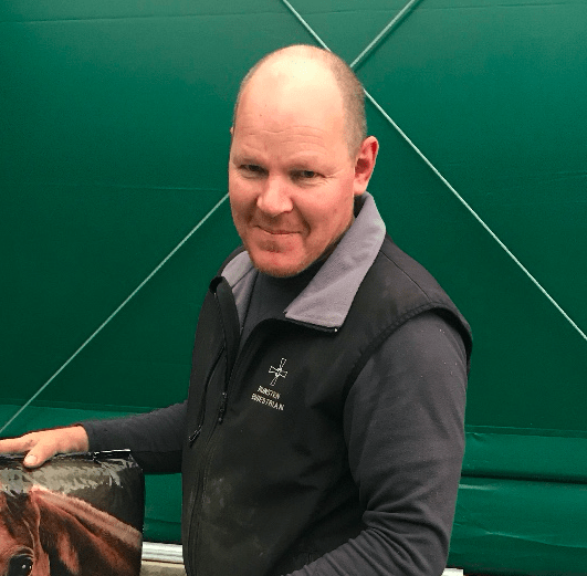 Kontakt – Runsten Equestrian